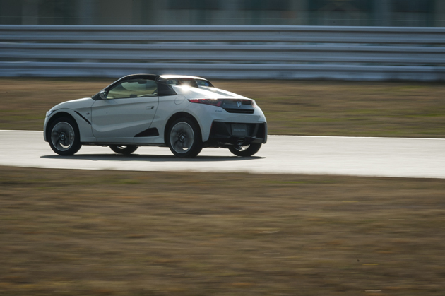 【比較】ホンダ S660 vs ダイハツ コペン どっちが買い！？徹底比較／渡辺陽一郎(画像ギャラリー No.2) | 【徹底比較】人気新型車比較2021年【MOTA】