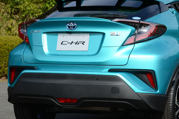 C-HR／CX-3／ヴェゼルを徹底比較 ～スタイリッシュで走りも楽しいコンパクトSUV～(画像ギャラリー No.7) | 【徹底比較】人気新型車比較2024年【MOTA】