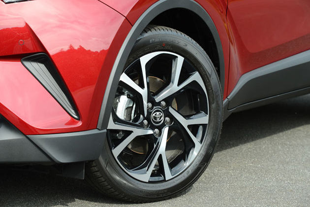 C-HR／CX-3／ヴェゼルを徹底比較 ～スタイリッシュで走りも楽しいコンパクトSUV～(画像ギャラリー No.1) | 【徹底比較】人気新型車比較2023年【MOTA】