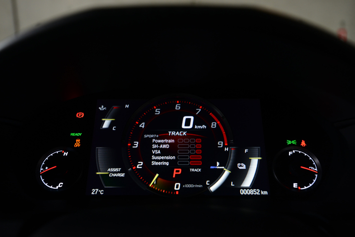 LC／NSX／GT-Rを徹底比較 ～日本が誇る憧れの高性能スポーツカー～(画像ギャラリー No.2) | 【徹底比較】人気新型車比較2024年【MOTA】