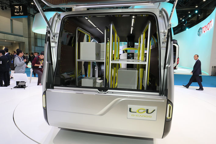 近未来のハイエース”LCVコンセプト”は乗る人・働く人にも優しいクルマ【東京モーターショー2017】(画像ギャラリー No.14) | 特集 ...