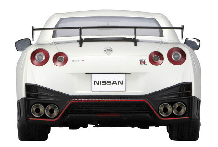 デアゴスティーニ、「週刊 日産 GT-R NISMO」を発売!1/8 デアゴスティーニ、「週刊 日産 GT-R NISMO」を発売!1/8