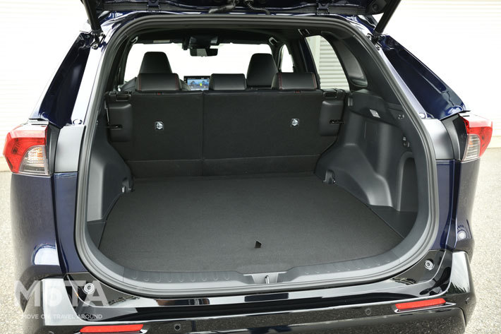 絶品過ぎる“大トロ” RAV4 PHVは新型ハリアーをも超えた！[速攻試乗](画像ギャラリー No.3) | 【徹底検証】2024年新型車種ー試乗レポート【MOTA】