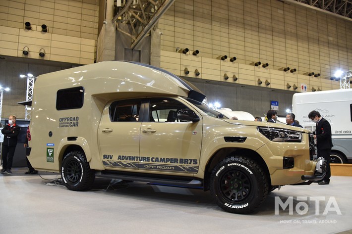 ダイレクトカーズがハイラックスの新作キャンピングカー「BR75」を発表！ SUVの高い機動力と充実したキャンパー装備が魅力【ジャパンキャンピングカーショー2023】(画像ギャラリー No.14 ...