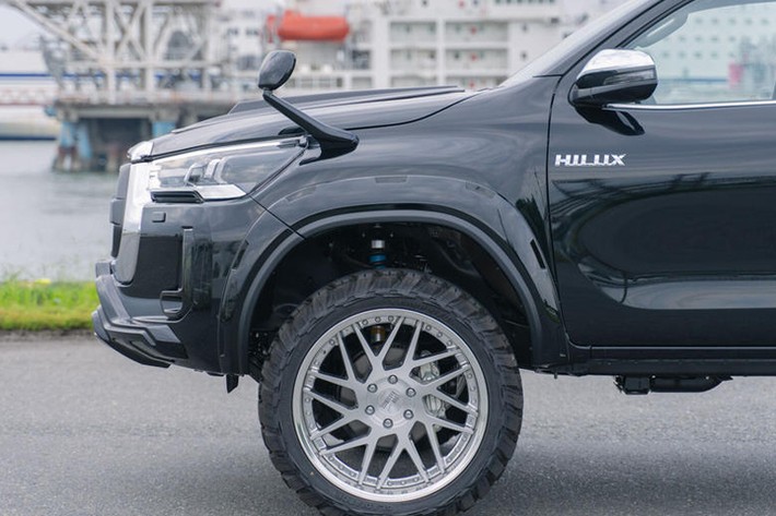 DOUBLE EIGHTのエアロパーツでGUN125型ハイラックスを力強くルックスチェンジ！ 新登場「タンドラフェイス」もご紹介／GMG Vol.11(画像ギャラリー No.41) | 【車の ...