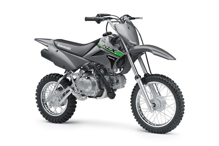 カワサキから50年にわたって磨き続けてきた「KX」、「KX450」「KX450X」をはじめとしたKX / KLXシリーズ全11モデルが登場 ...