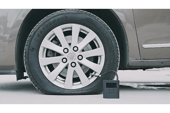 高性能と小型軽量を両立した電動空気入れ「SPUMP」が本日Makuakeにて初登場！(画像ギャラリー No.2) | 【業界先取り】業界 ...