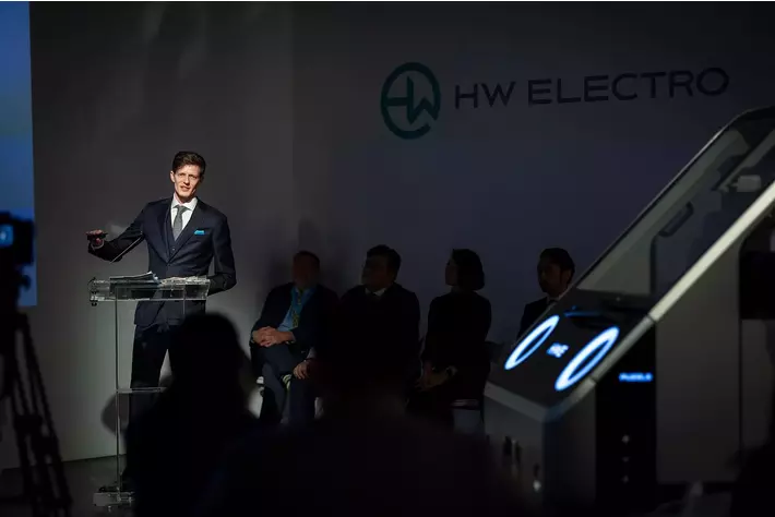 【国内初商用EVメーカー HW ELECTRO】ニューヨークにて日本発のHWEオリジナル新車種軽商用EV「PUZZLE」のコンセプトカー公式 ...