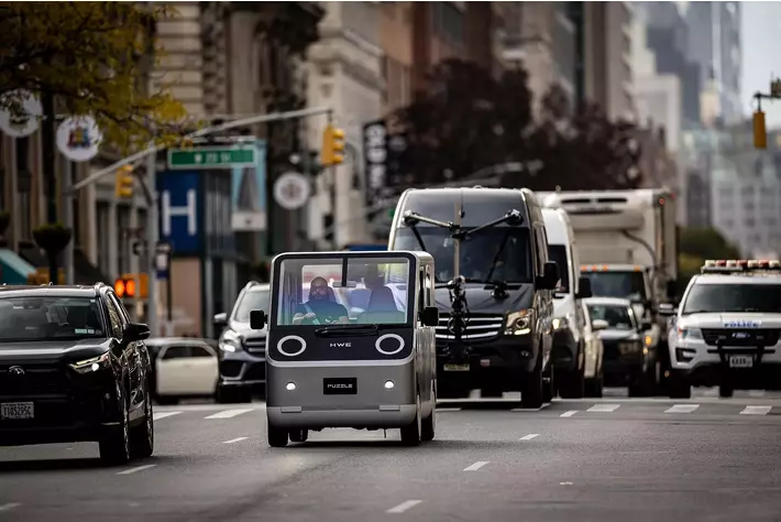 【国内初商用EVメーカー HW ELECTRO】ニューヨークにて日本発のHWEオリジナル新車種軽商用EV「PUZZLE」のコンセプトカー公式 ...