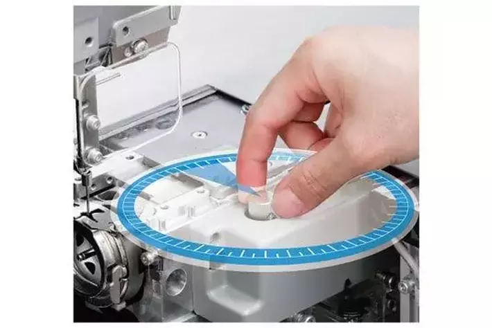 ブラザー、業界初*0.01mm単位の調整を可能にするデジタル技術搭載「ブリッジ型プログラム式電子ミシン NEXIO BAS-365K/BAS ...